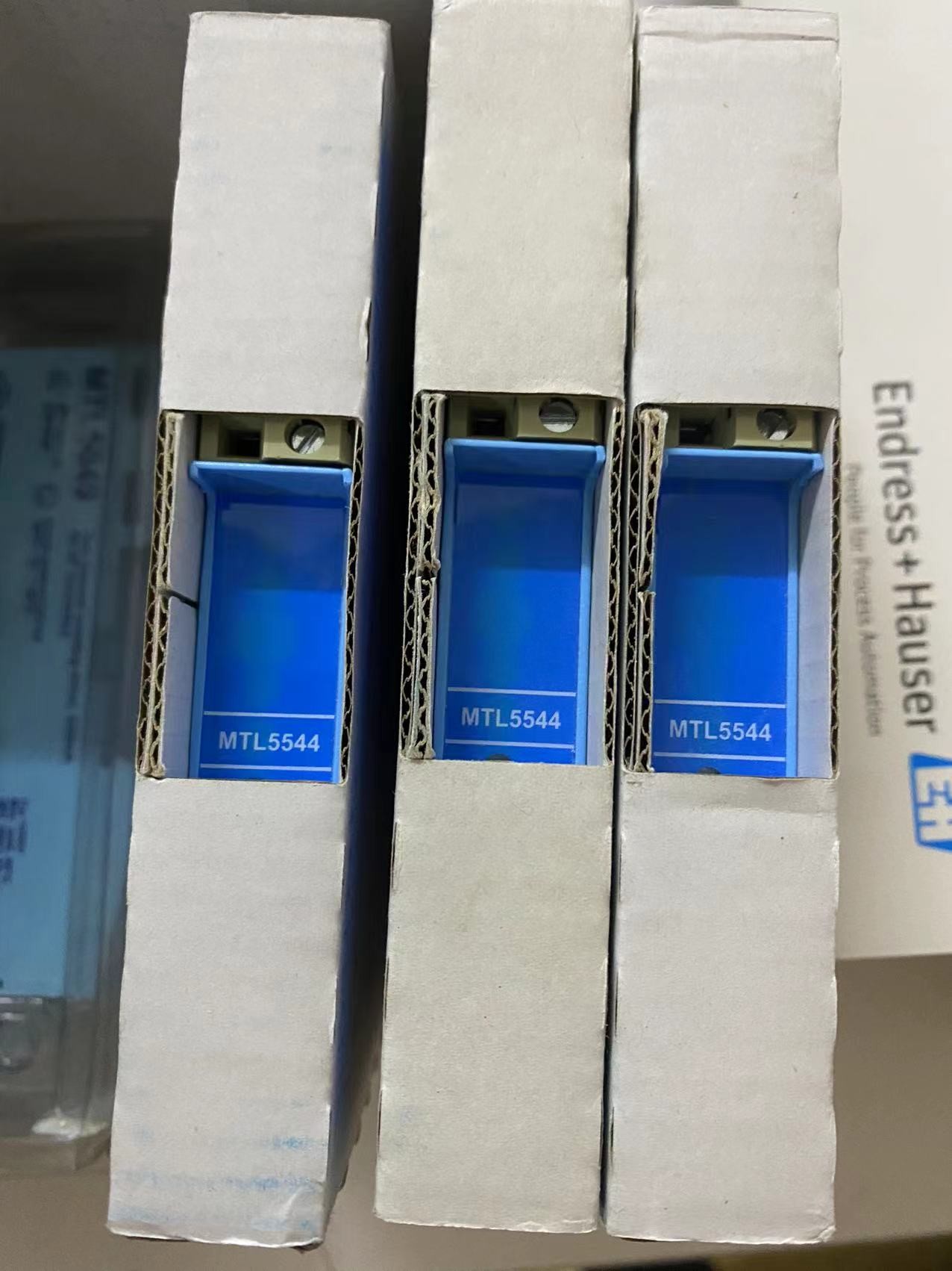 MTL4544/S – MTL5544/S REPEATER POWER SUPPLY ORIGINAL PACKAGE