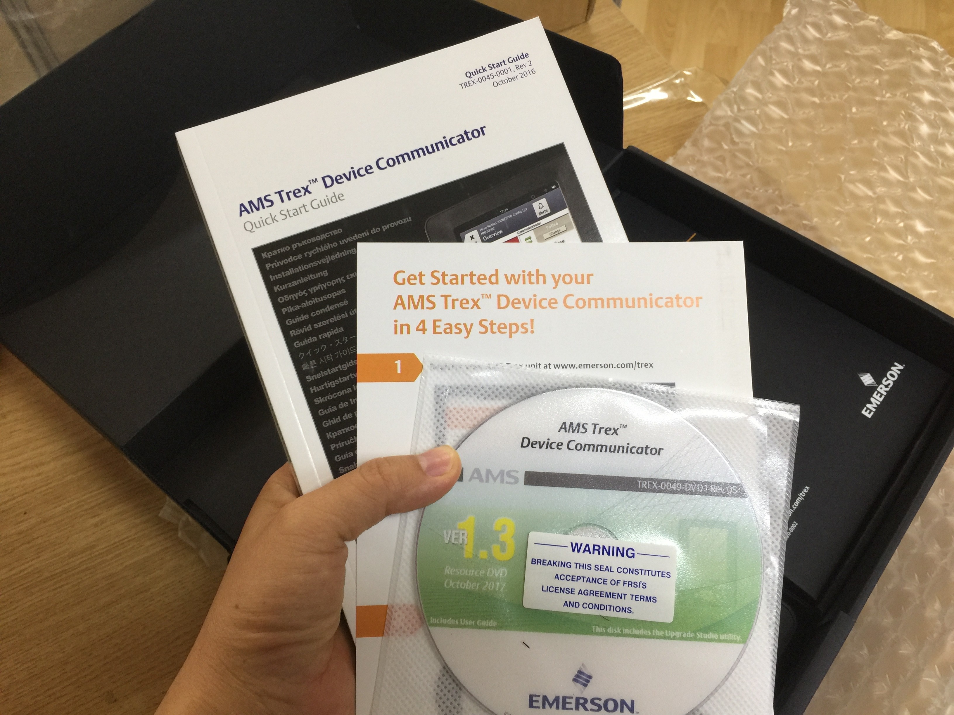 Emerson TREXCHPKLWS1S KIT Device Communicator PLUS with HART ...