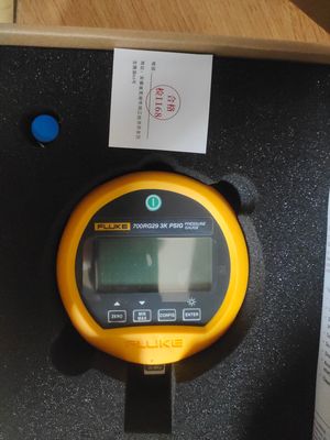 Fluke 700RG29 Pressure Gauge Calibrator -14 to 3000 psi Analytical ...